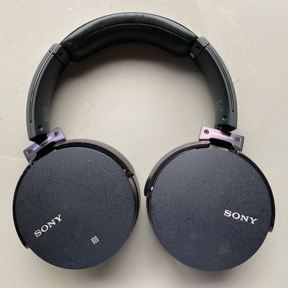 Sony | Headphones | Sony Mdrxb95b Extra Bass Noise Canceling Headphones ...